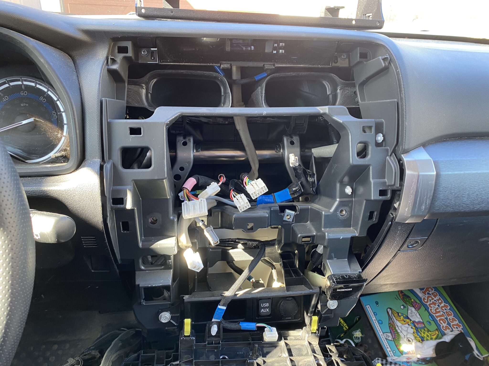 ICS Fab 5th Generation 4Runner Dash Mount Install